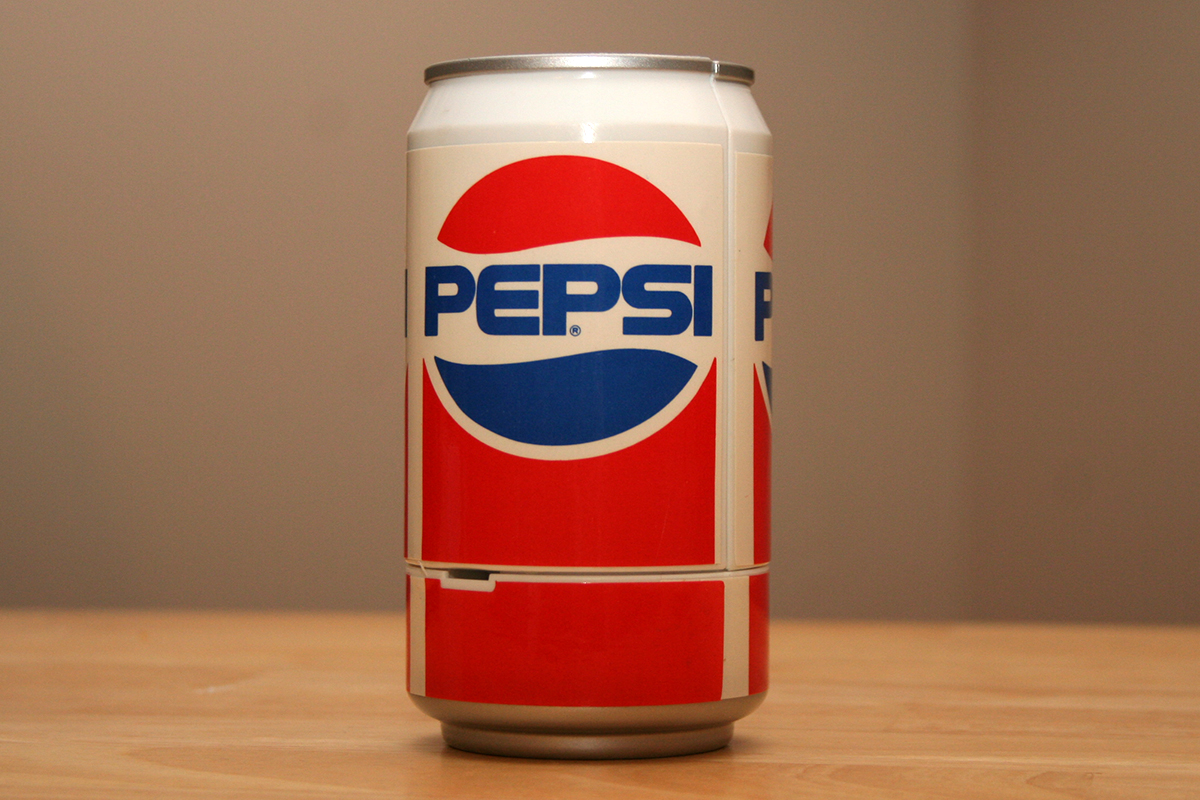 RETRO REVIEW: Computer Warriors – Plastic and Plush