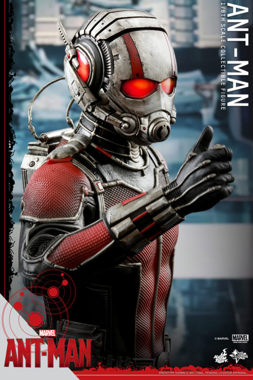 Hot Toys’ 1/6th scale Ant-Man Collectible Figure – Plastic and Plush