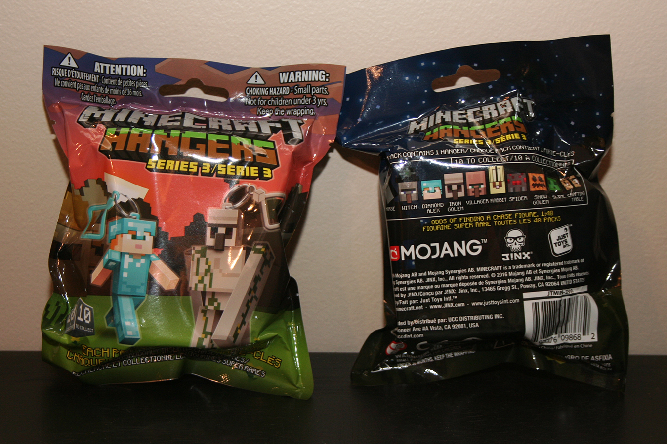 REVIEW: Minecraft Hangers Series 3 – Plastic and Plush