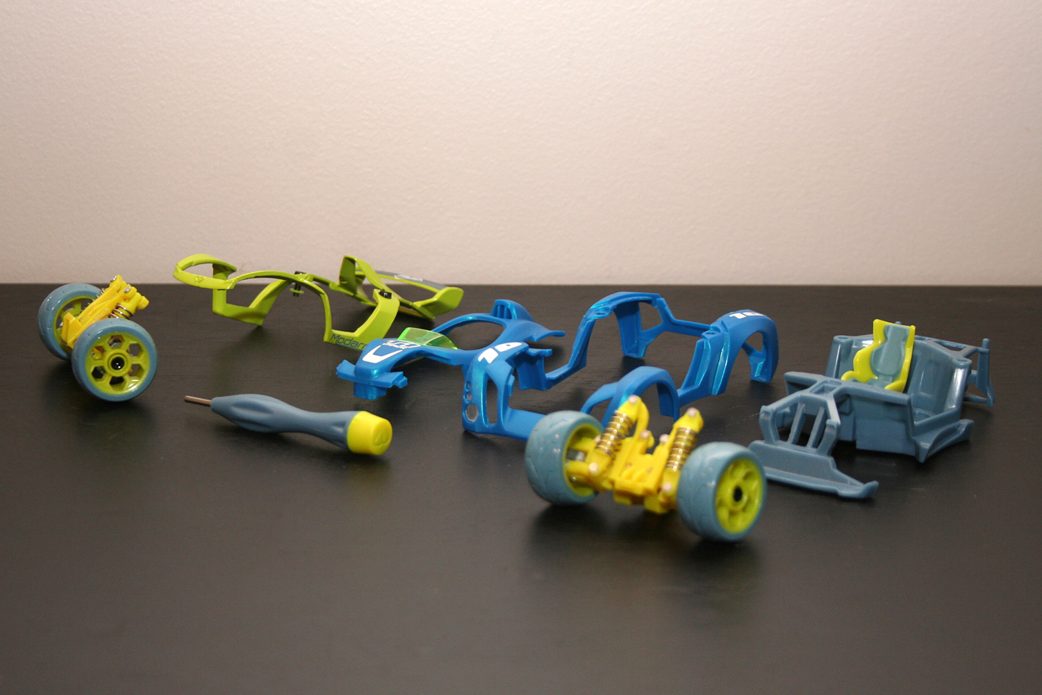 REVIEW: Modarri – The Ultimate Toy Car – Plastic and Plush