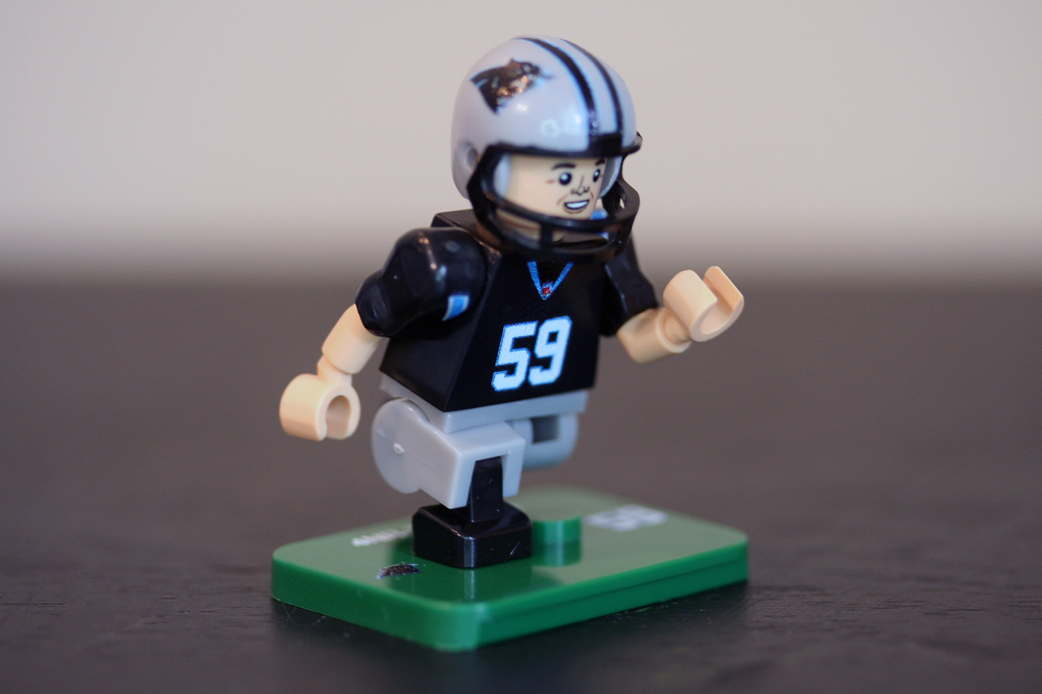 REVIEW: OYO Sports NFL Minifigures – Plastic and Plush