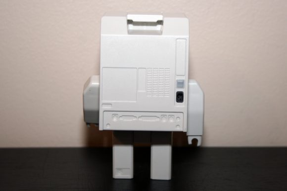 REVIEW: Classicbot Classic – Plastic and Plush